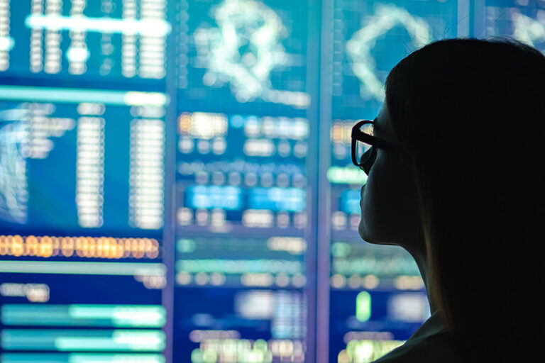 Qu'est-ce que la gestion du cycle de vie des produits (PLM) | Arena