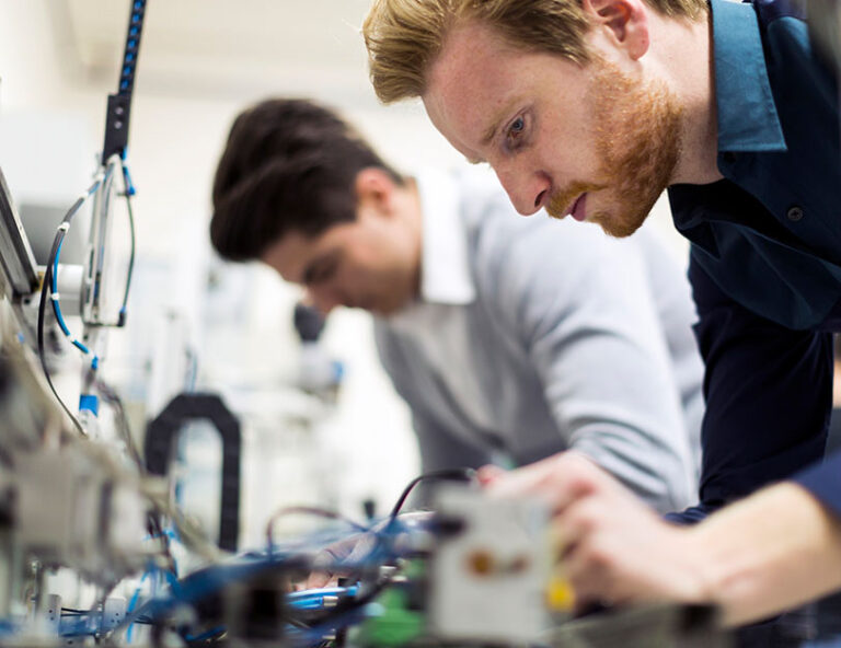 Transportation Electronics—PLM for Connected Cars | Arena